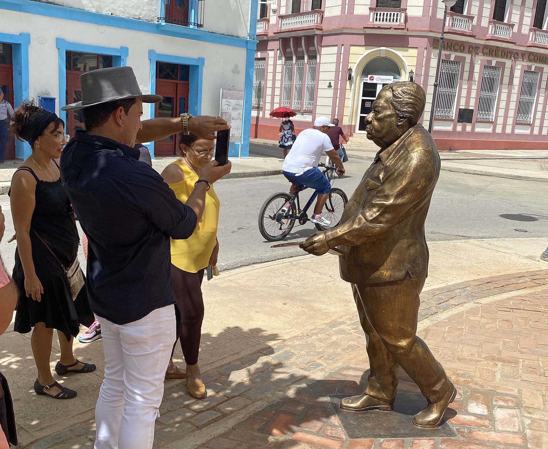 El regreso definitivo de Nicolás Guillén a Camagüey (+ Fotos) | Cuba Si