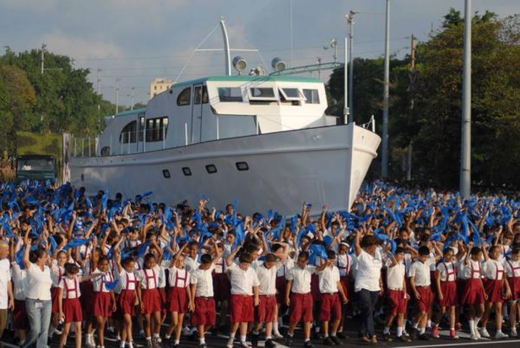 Cuba commemorates 63rd anniversary of Granma yacht landing | Cuba Si